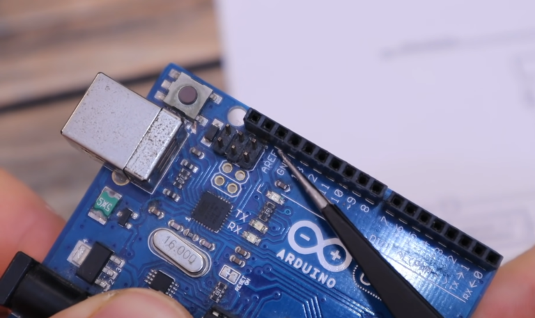 Arduino ADC: Everything You Should Know - ElectronicsHacks