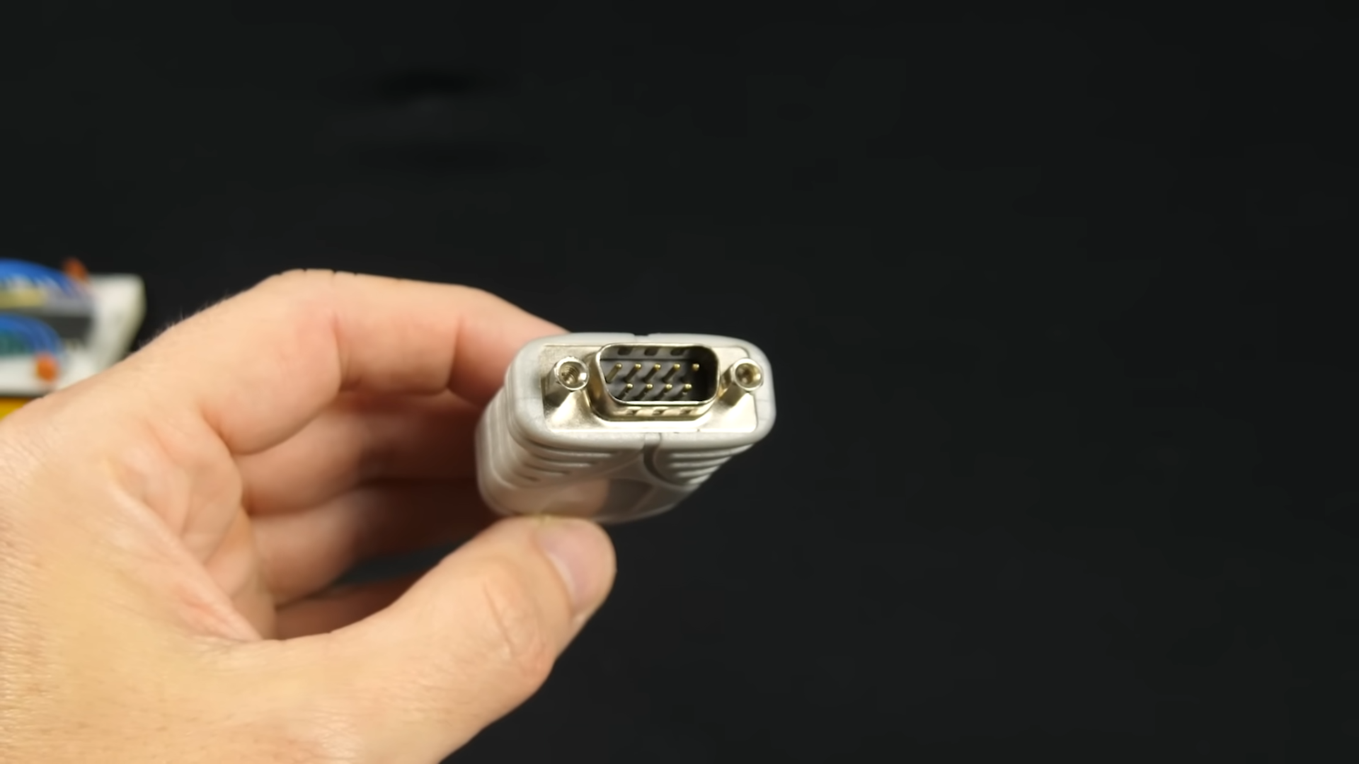 How RS232 Works? - ElectronicsHacks