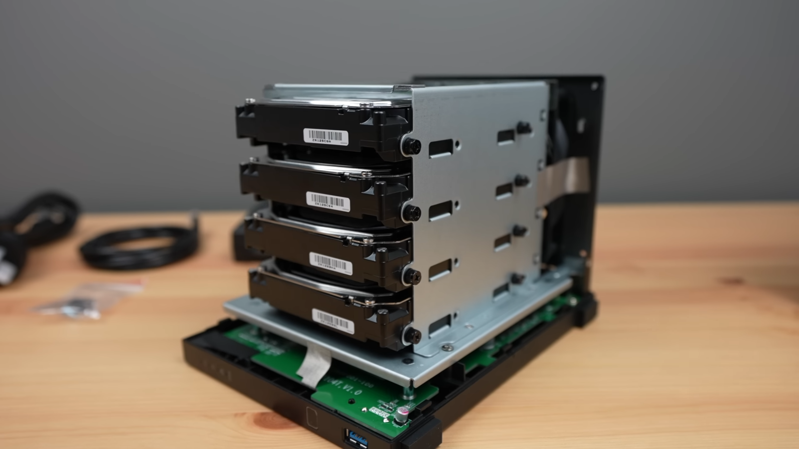 How to Build Your Own Raspberry Pi NAS Server? - ElectronicsHacks