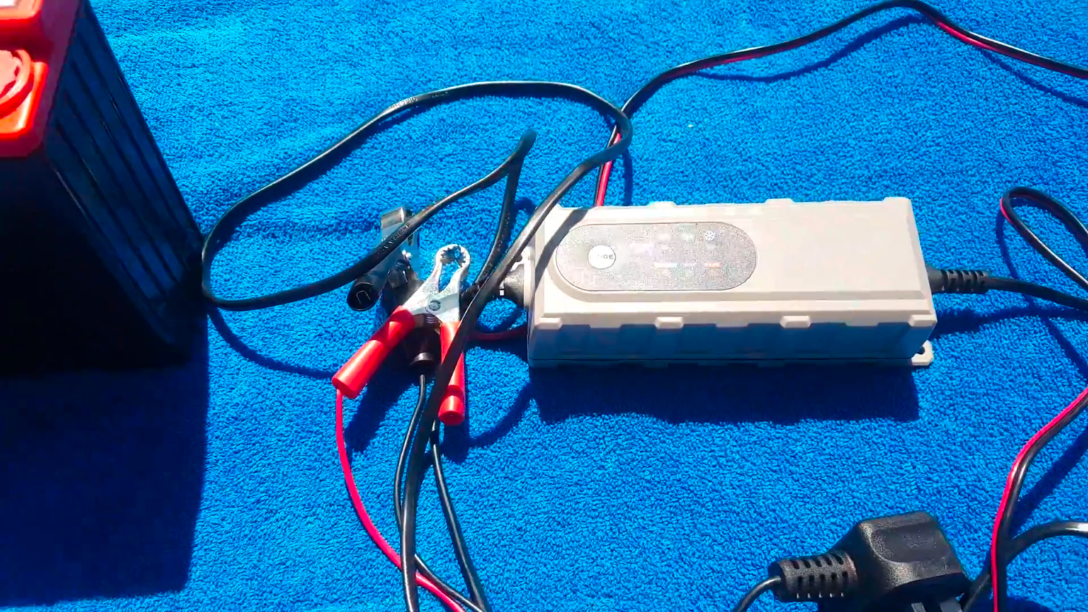 How to Charge Dry Cell Batteries? - ElectronicsHacks