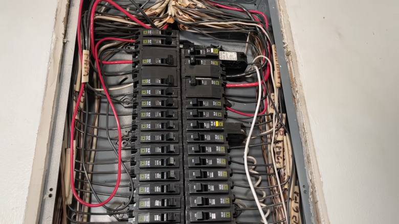 How to Open a Breaker Box? - ElectronicsHacks