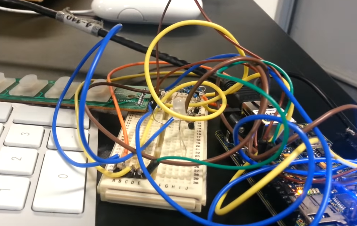 How to Use Twitter With Arduino? - ElectronicsHacks