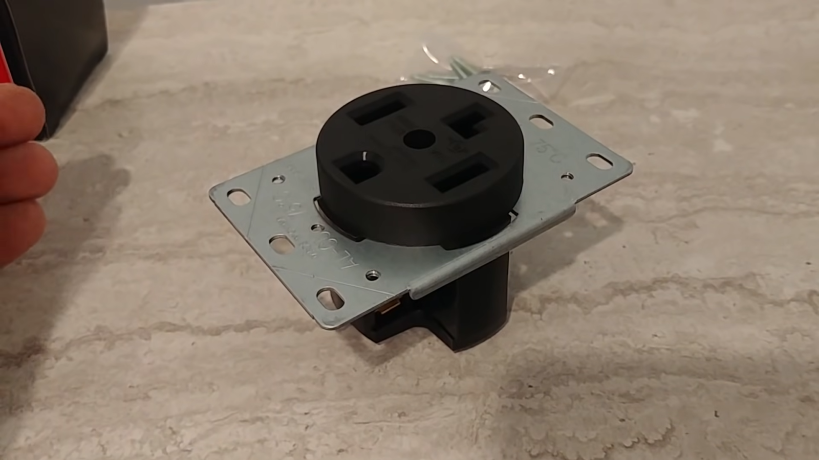 What Size Wire for an Electric Dryer? - ElectronicsHacks